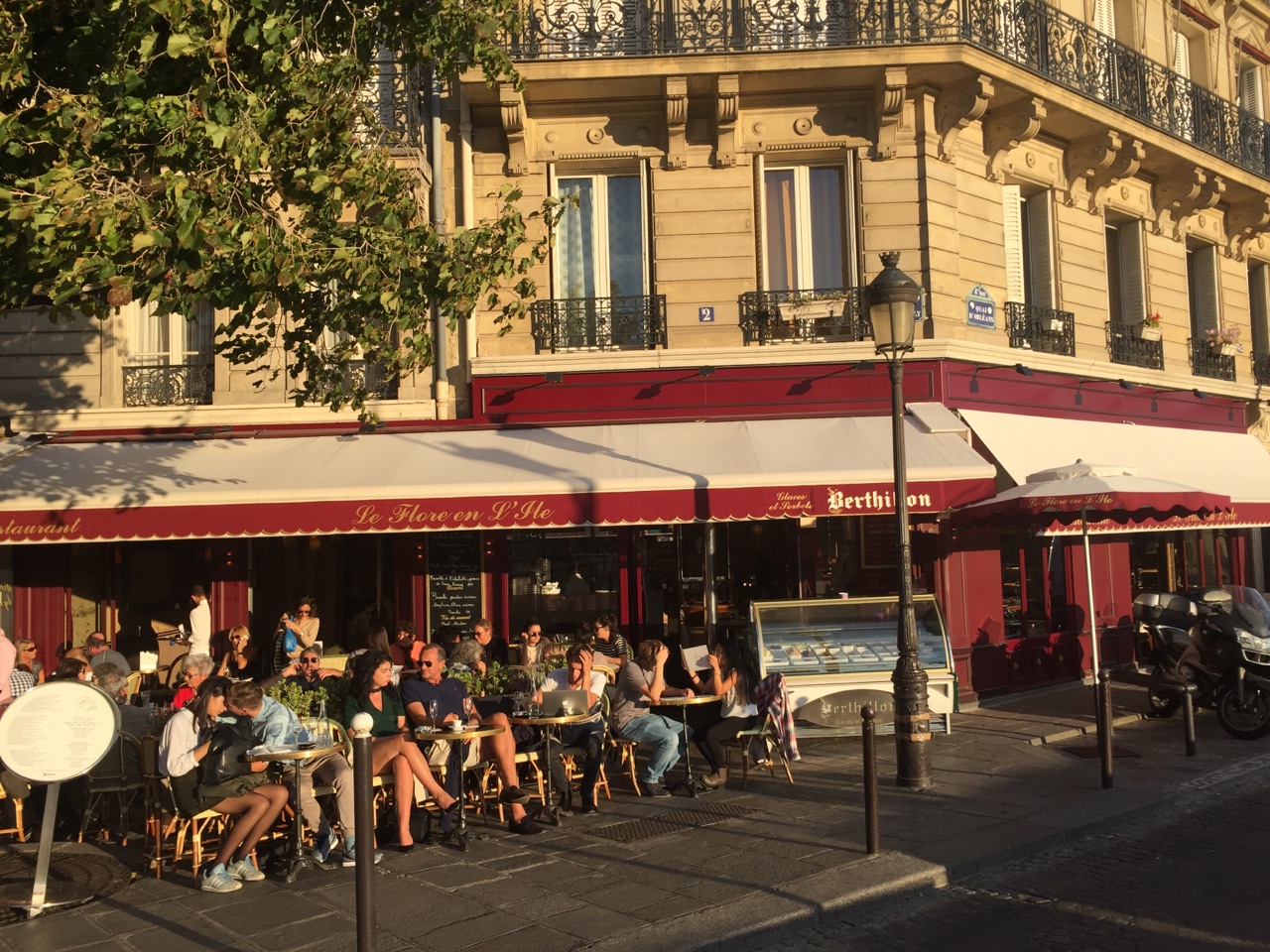 Gallery - Le Flore en l'Île - Paris 75004